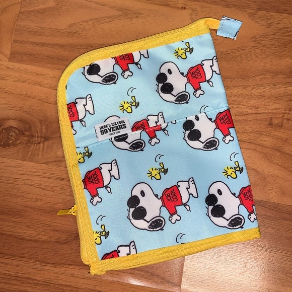 Peanuts | Storage & Organization | Nwot Peanuts Snoopy Joe Cool Nylon ...